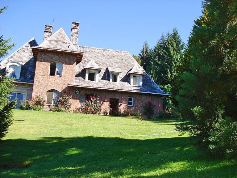 El Messidor, un Castillo emblemático en la Patagonia ¿conocés su ...