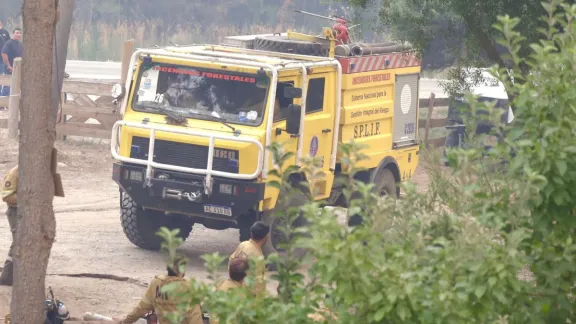 Continúan llegando refuerzos de otras provincias para combatir el ...