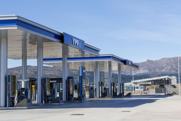 Inauguró la nueva estación de servicio YPF en PITBA | Económicas Bariloche